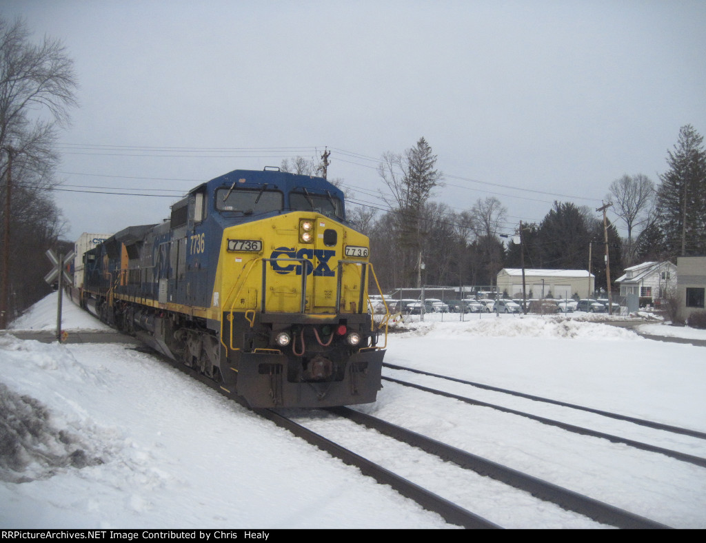 CSX 7786 is on point of Q118 in Nyack